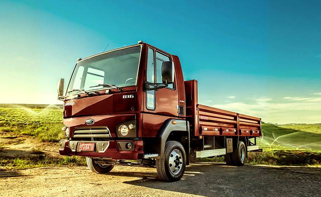 Ford retoma a liderança nos segmentos de caminhões leves e semileves