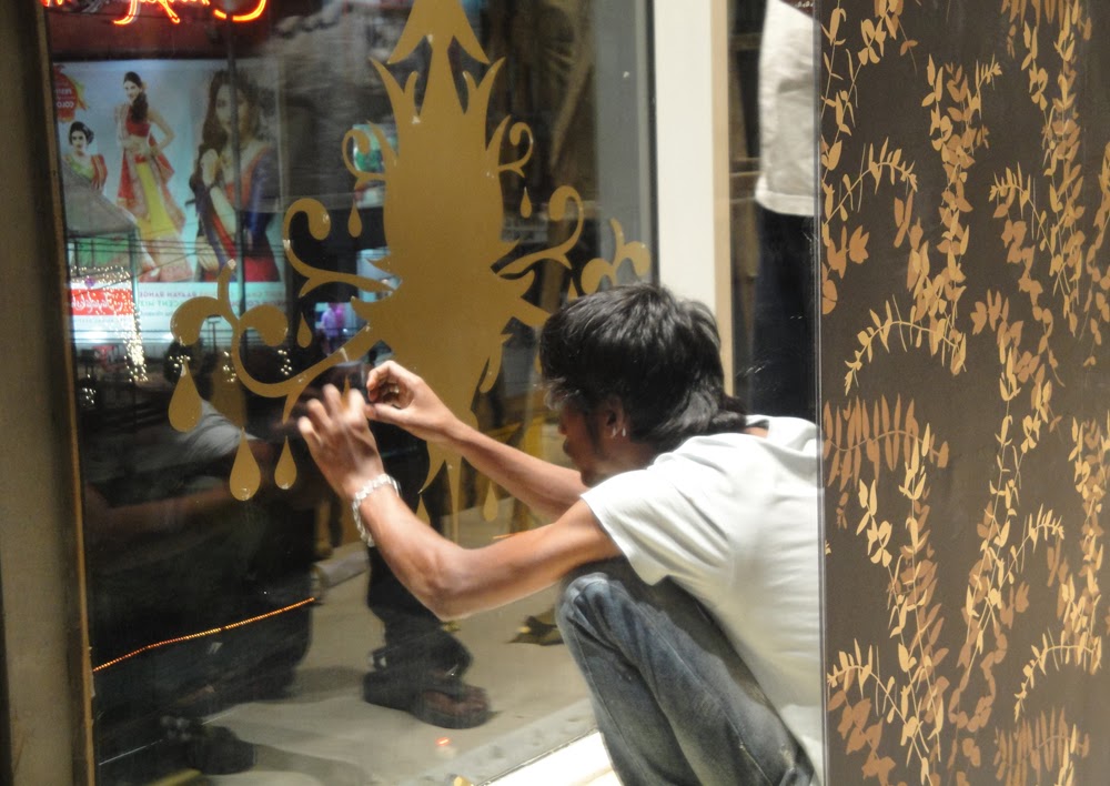 Srishti Enterprises: Vinyl Pasting & Glass frosting