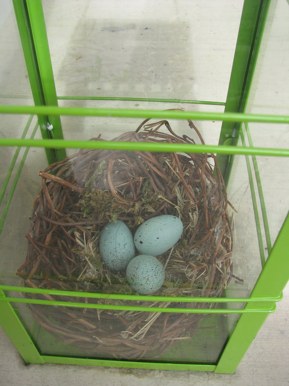 JOYS OF HOME: Layering on Spring