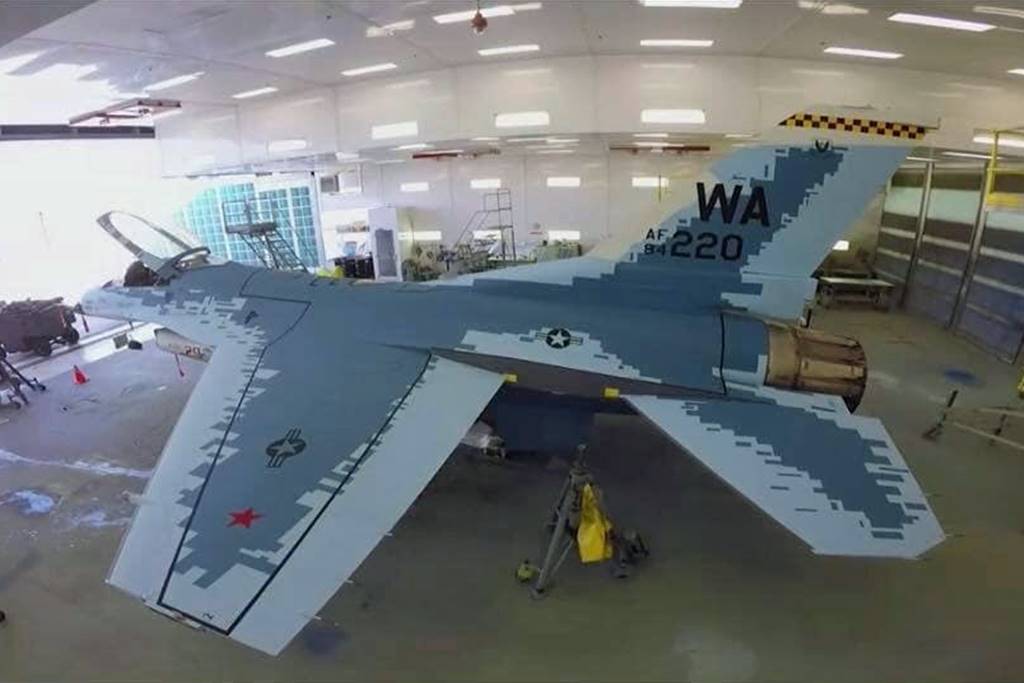 USAF 57th Wing Commander unveils new scheme for F-16 Aggressor - Blog ...