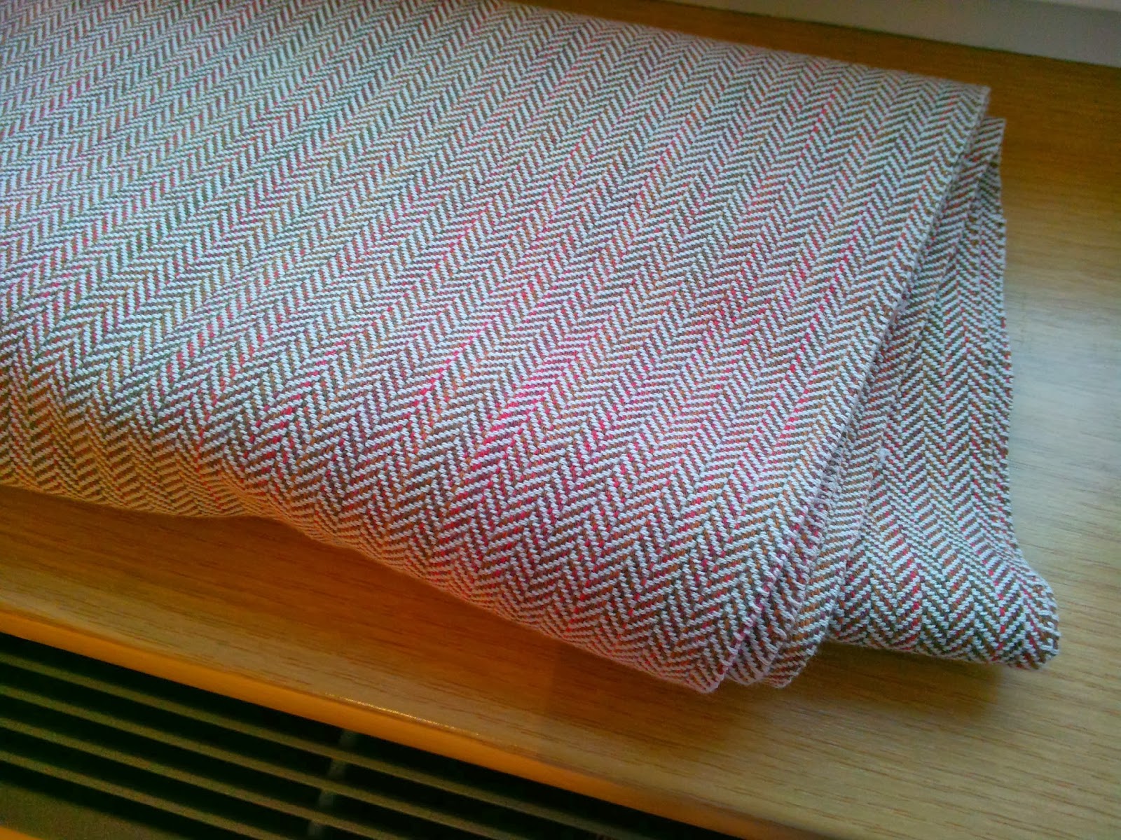 Weaving, knitting, crocheting...: Mompei pants