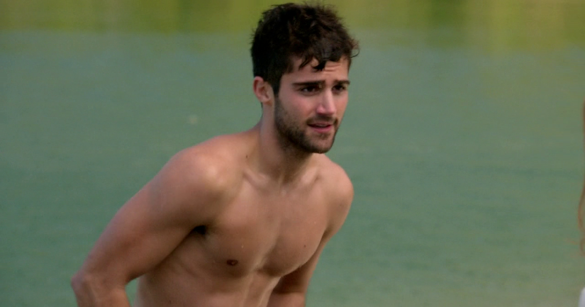 Alexis_Superfan's Shirtless Male Celebs: TBT - Max Ehrich shirtless in ...