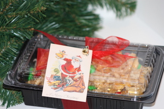 like a pretty petunia: Christmas Chex Mix