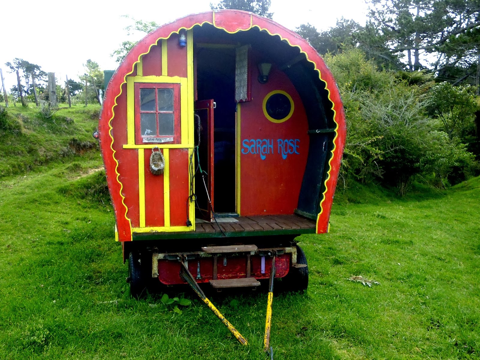 The Flying Tortoise: A Beautiful Gypsy Wagon Called Sarah Rose...