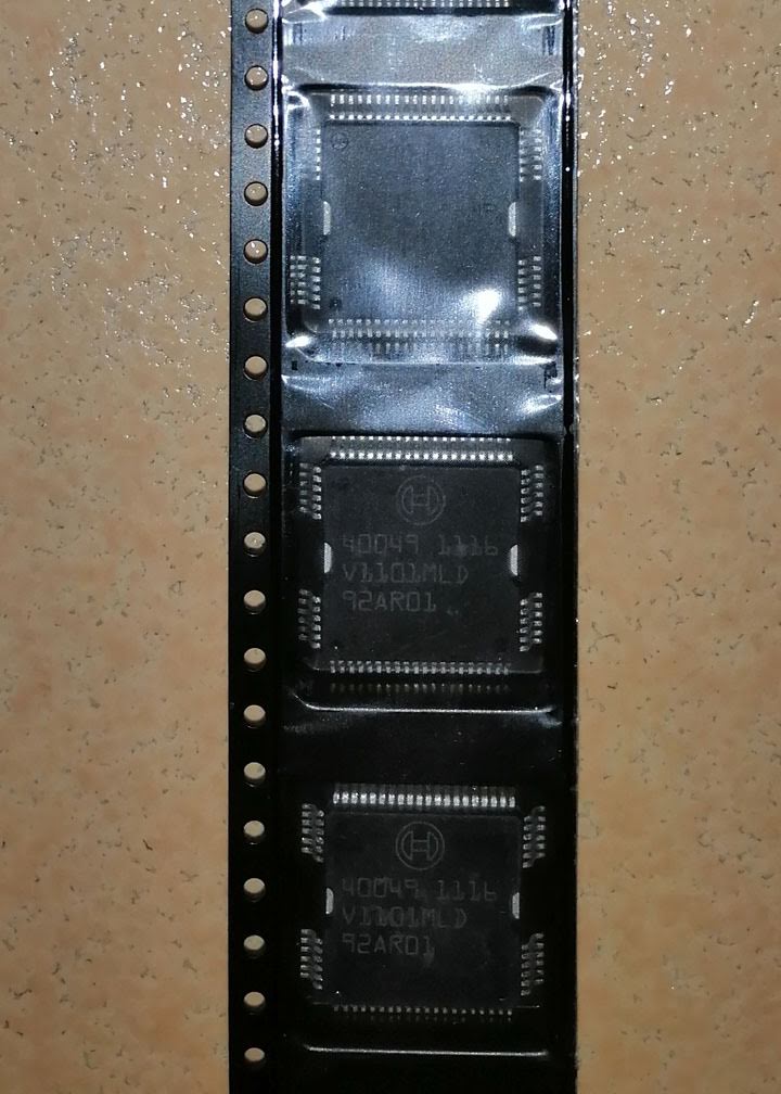 Driver IC 40049 PQFP-64 BOSCH ME17 ECU