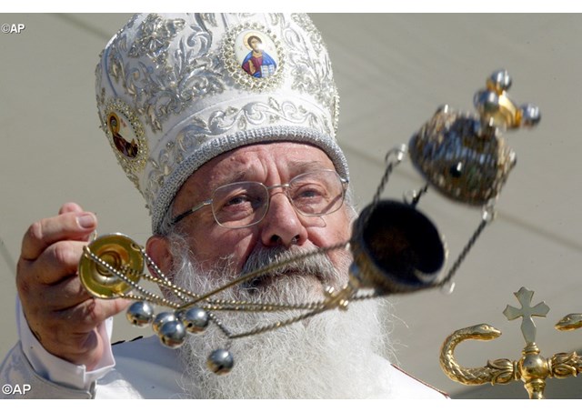 NGƯỜI LỮ HÀNH HY VỌNG: Pope sends condolences for death of Cardinal Husar