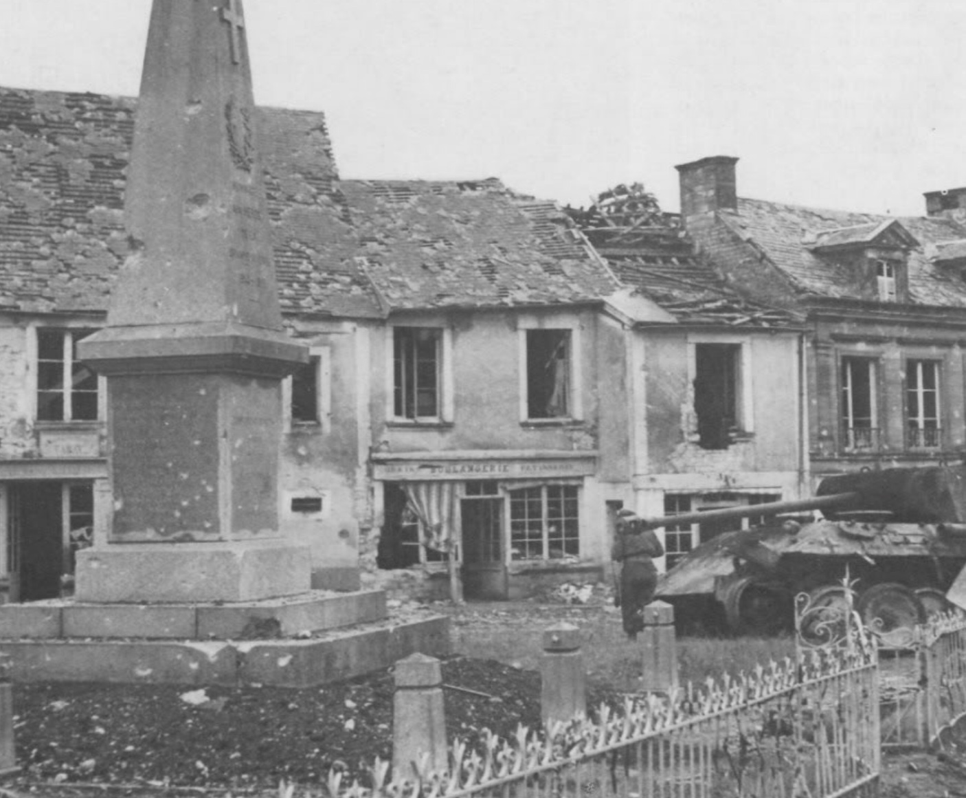 Tim's Tanks: Normandy Tour 2018 - Battle for Lingevres 14 June 1944