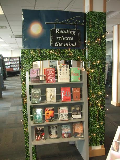 Library Displays: Reading relaxes the mind