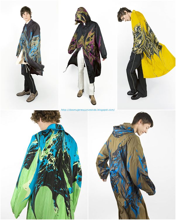 Dries Van Noten - The Raincoats Project - Dos mujeres y un vestido