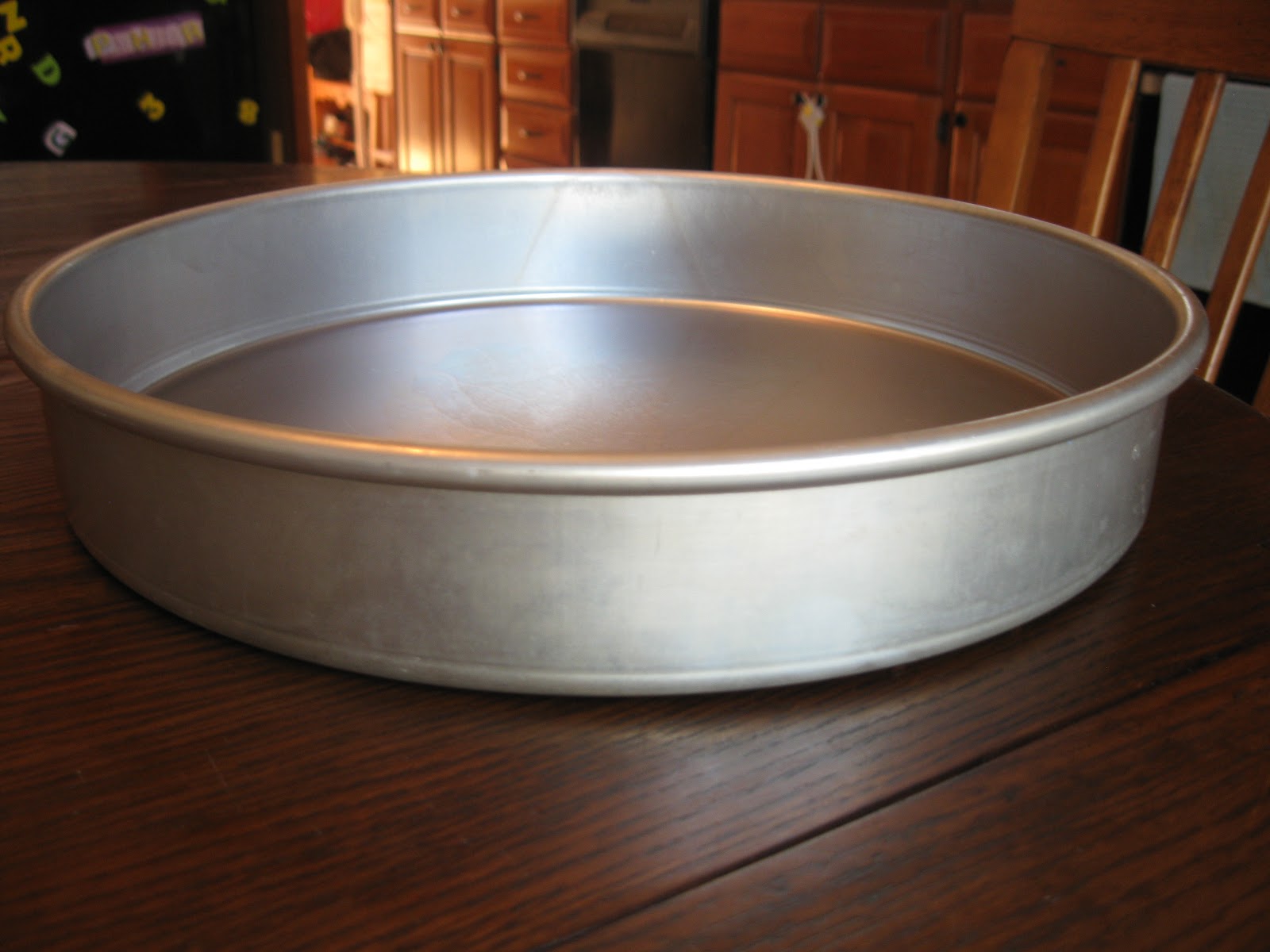 Baking Outside the Box: Baking 101: Getting Even Cake Layers