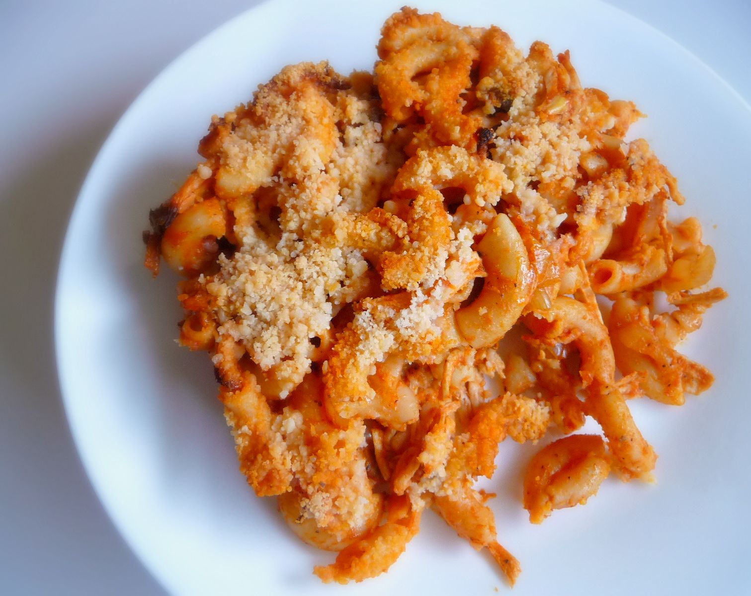 The Red Gingham: Baked Macaroni