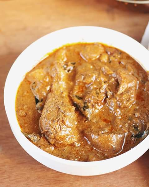 Sophie Mbeyu Blog: MAPISHI YA LEO-KUKU WA NAZI!