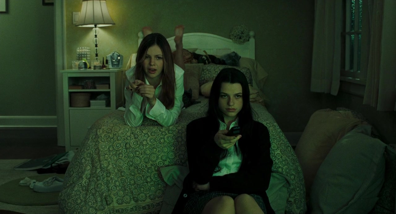 The Cathode Ray Mission: Screenshots: The Ring (2002)