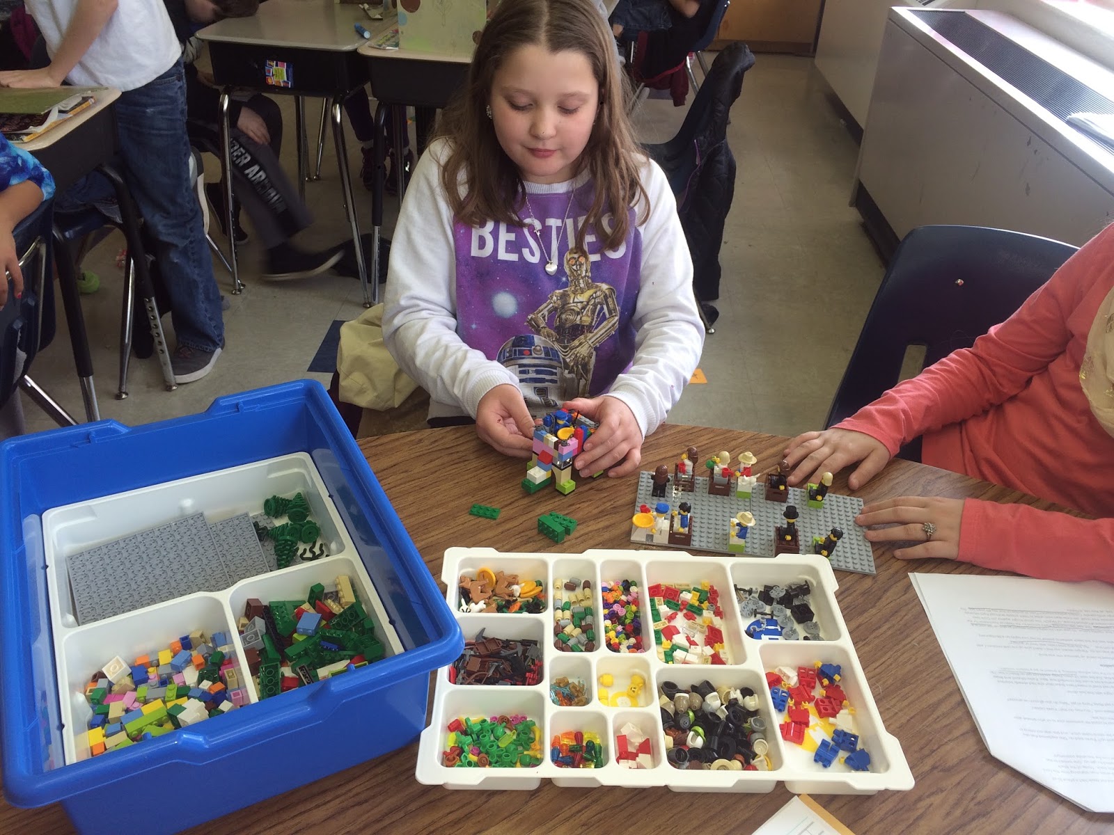 Tales of a Fourth Grade Teacher: Using Legos in Reading