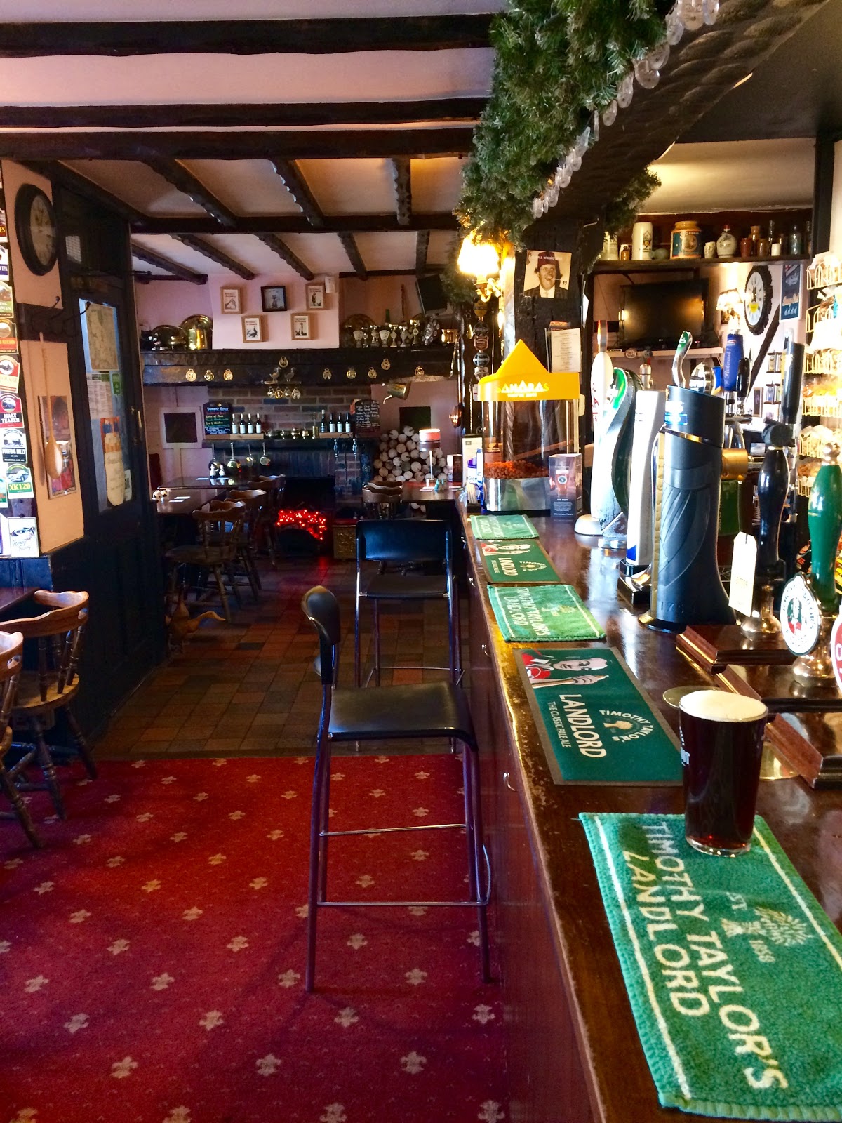 BRAPA (British Real Ale Pub Adventure): BRAPA - The Lucky Black Cat of ...