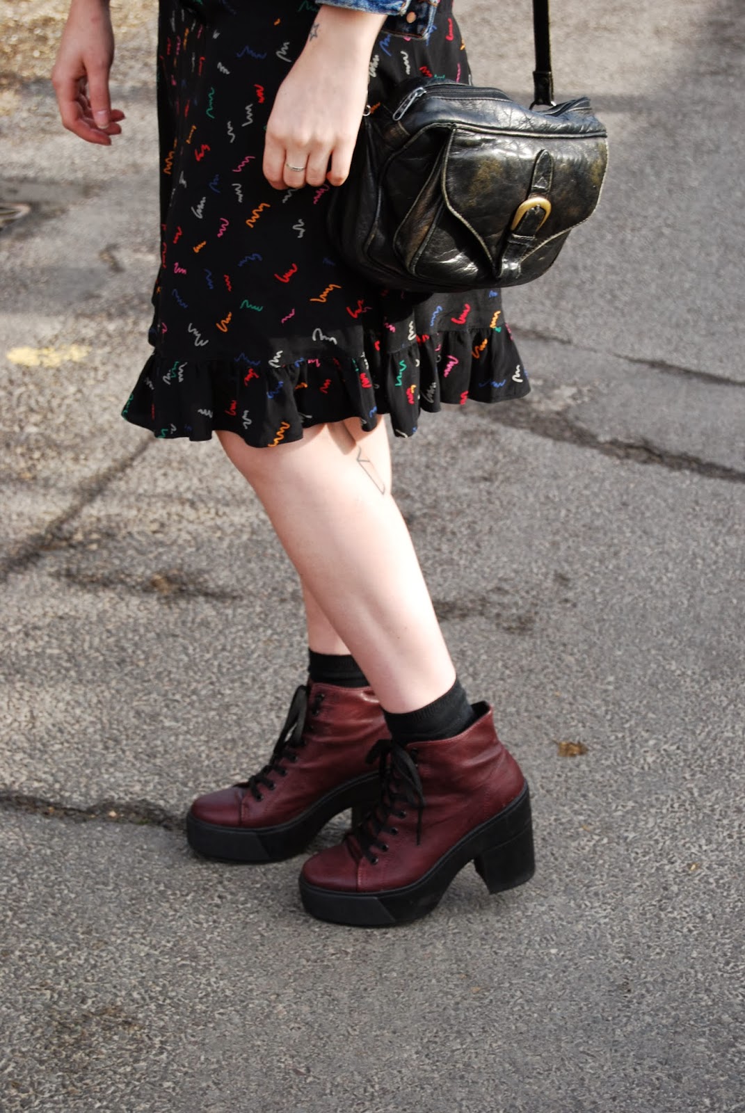 Two Shoes, One Pair: February 2014