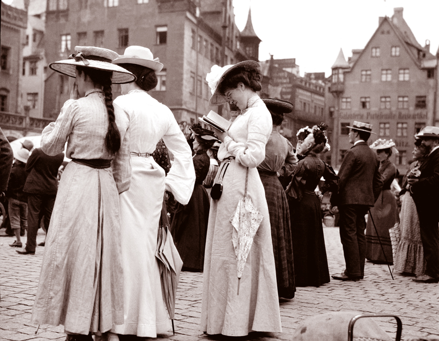 23 Interesting Vintage Photos of Readers in the early 1900s ~ vintage ...