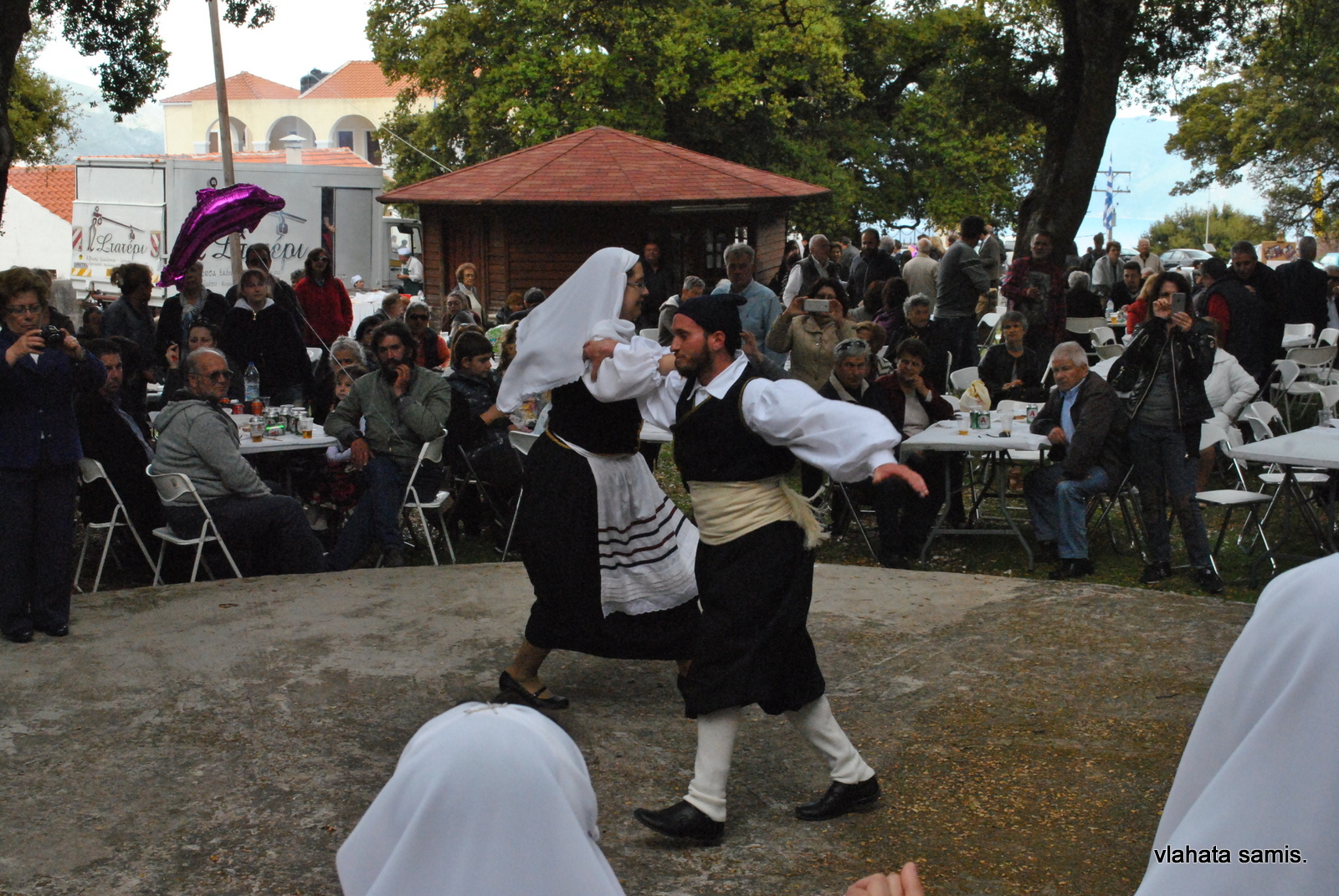 vlahata samis ΚΕΦΑΛΟΝΙΑ: Το πανηγύρι στα Θέματα.