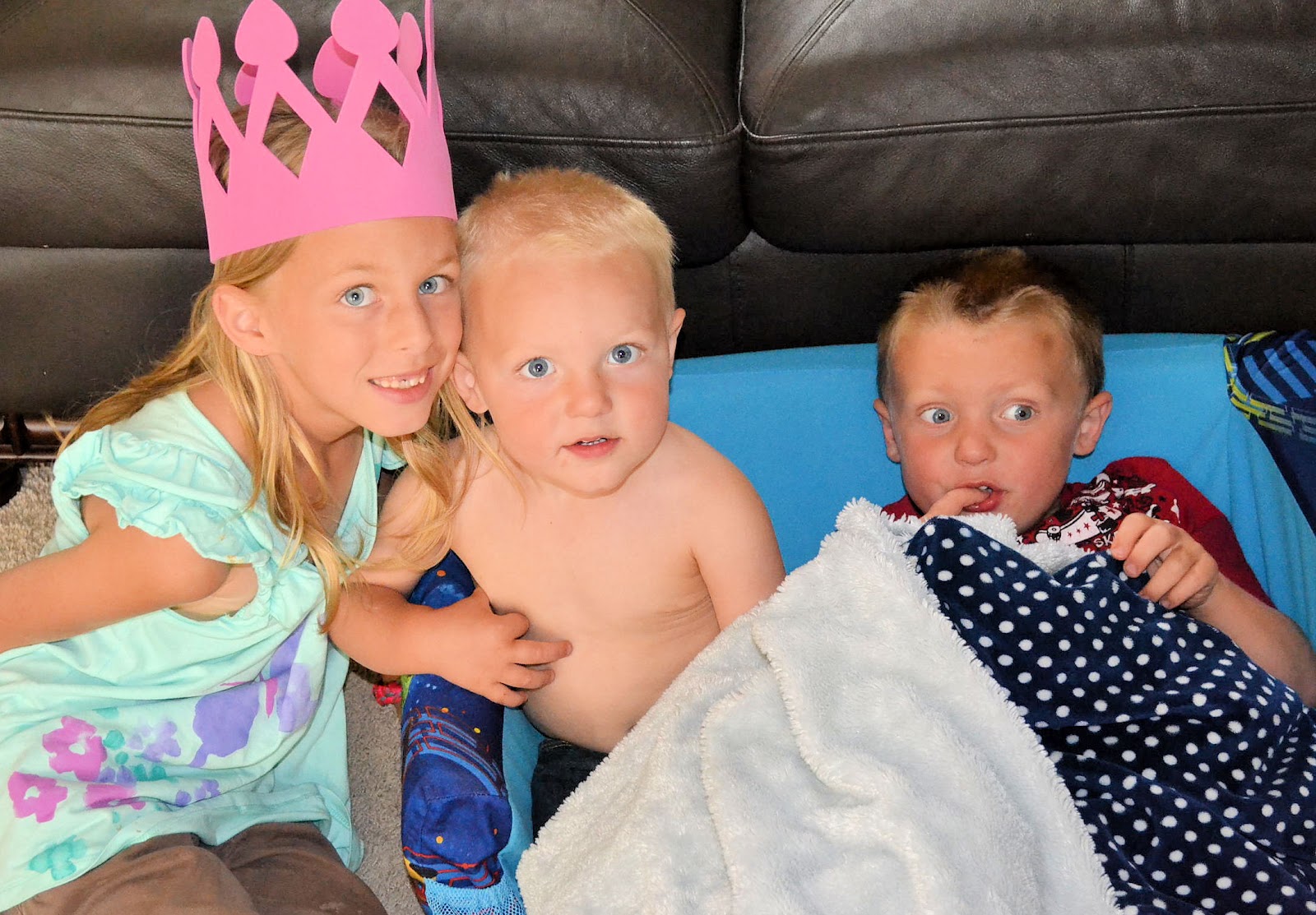 The Harding Family: Tangled FHE, sons and daughters of a KING.