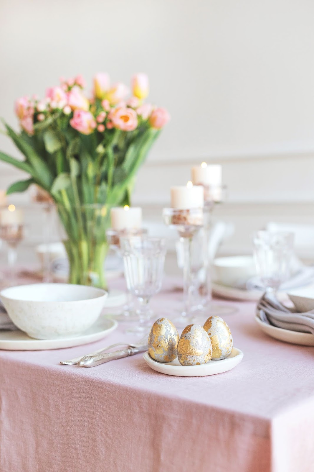 3 minimal Easter table decor ideas - perfect-handmade