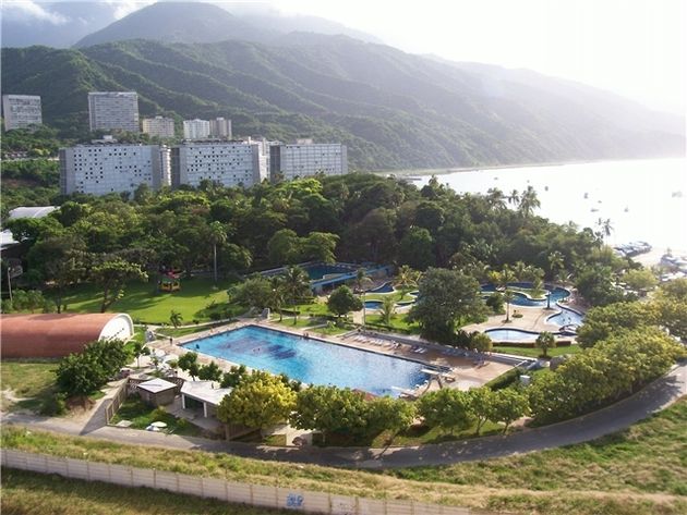 el baúl del Bwana: EL CLUB PUERTO AZUL