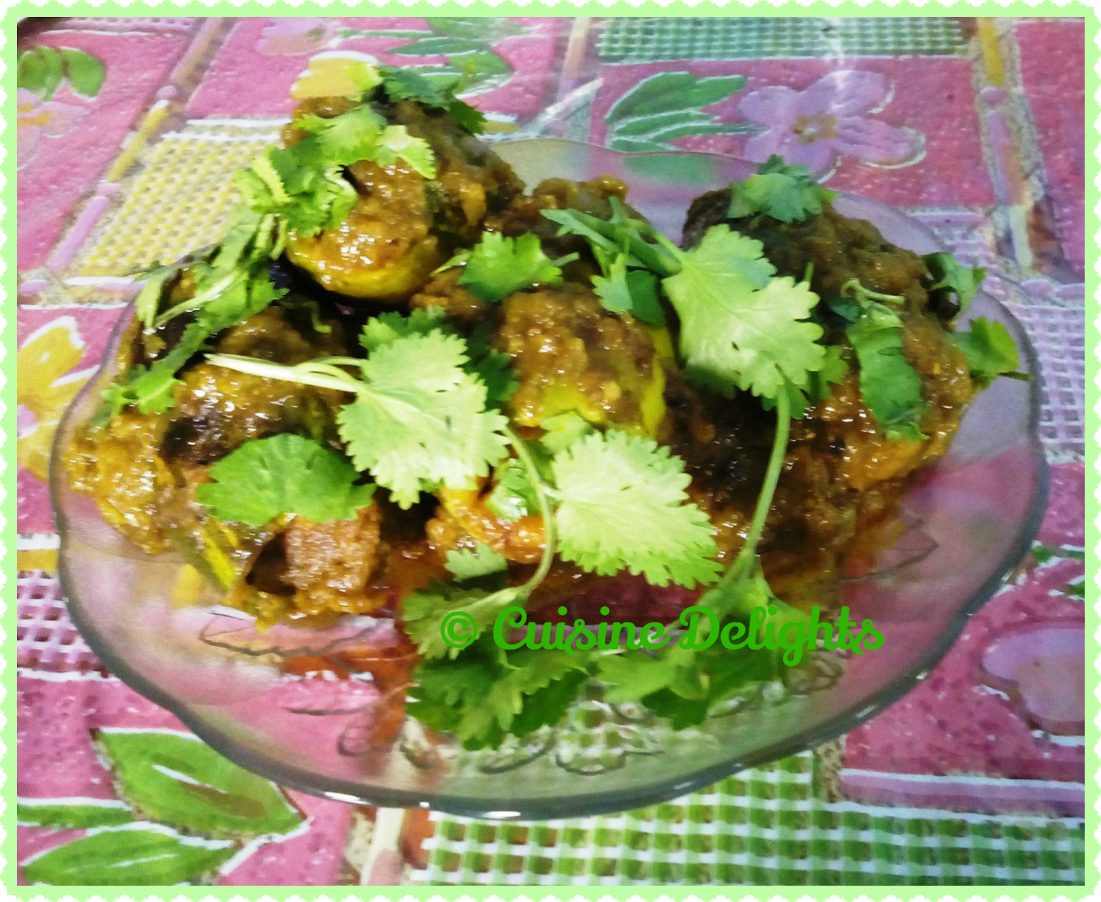 Potoler Dorma / Dolma (Prawn Stuffed Pointed Gourd Curry) - Cuisine ...