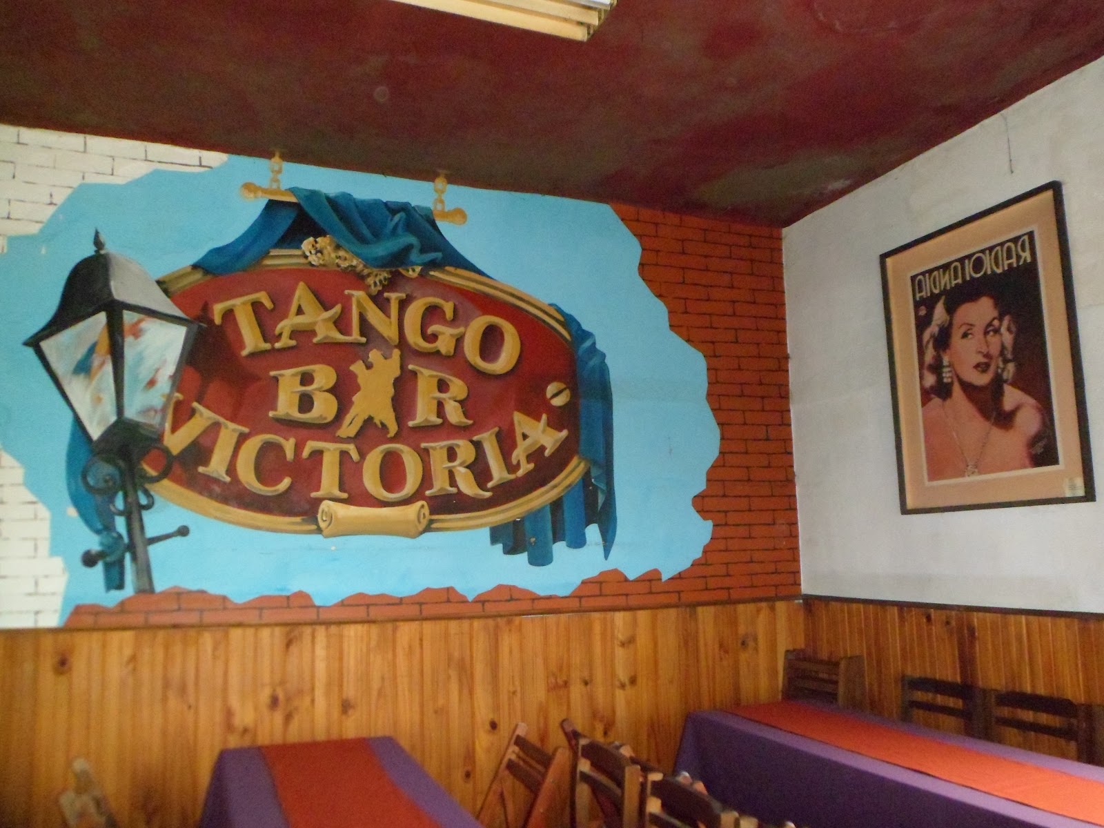 "Musas del Lunfardo": Tango Bar Victoria