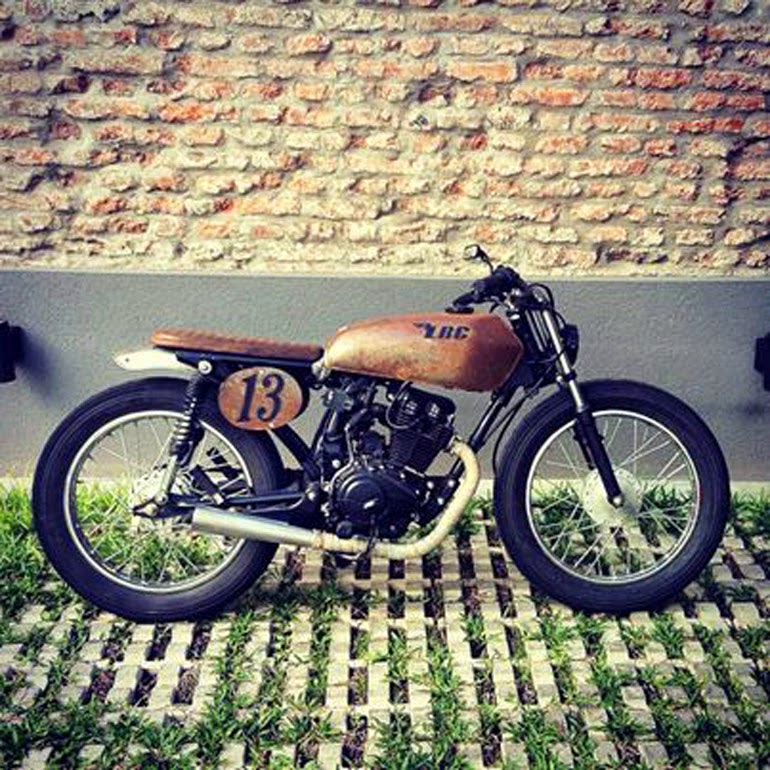 GasCap Motor's Blog: LOW BUDGET CUSTOMS, Buenos Aires