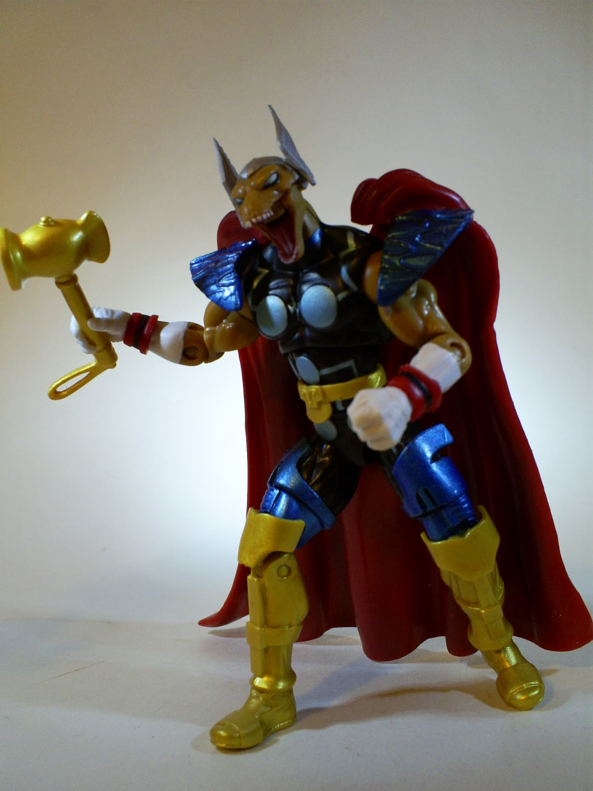 That Figures: REVIEW: Marvel Universe's Beta-Ray Bill