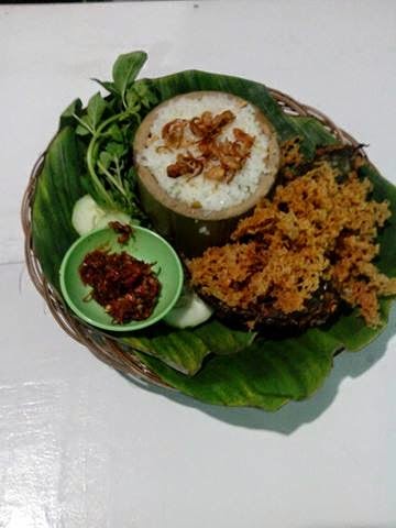 Travelisfood: Warung Nasi Bambu ABSAL