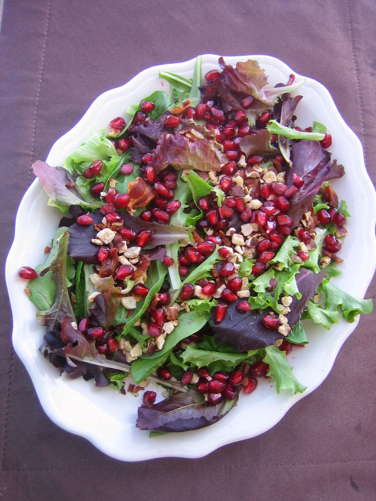 The Salad Bar: Pomegranate Hazelnut Salad ~ Edesia's Notebook