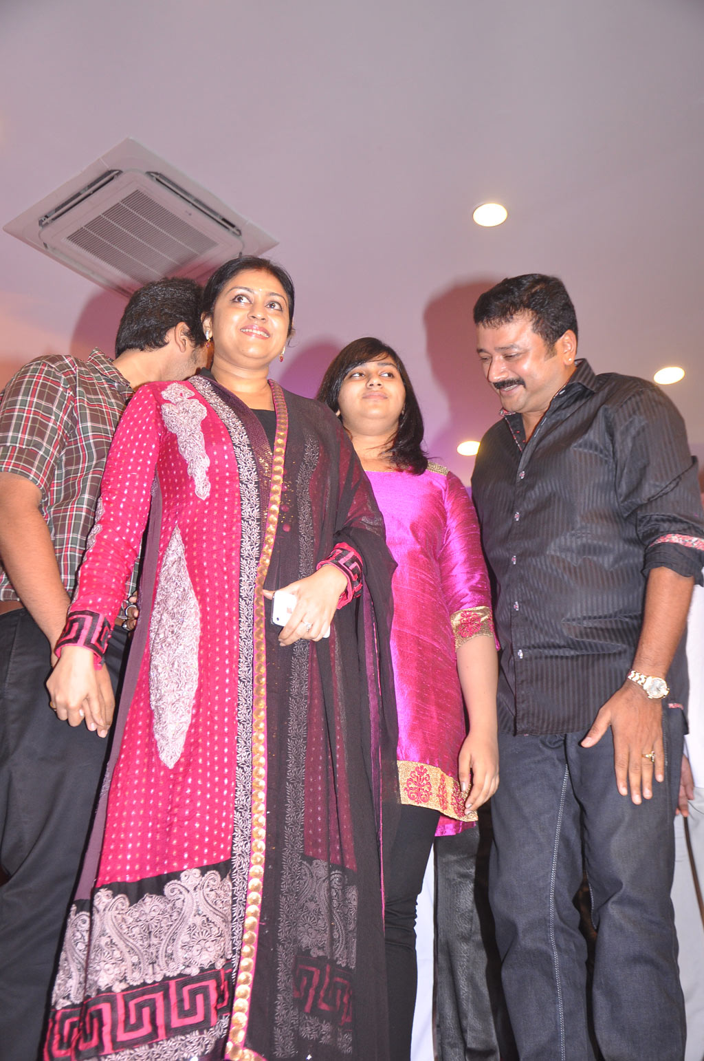 KS Ravikumar Daughter Wedding Reception Images - Wallwoods