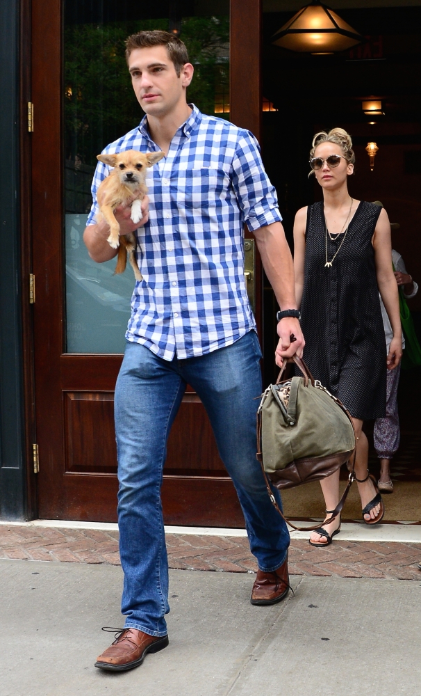 Jennifer Lawrence's Bodyguard is Greg Lenz