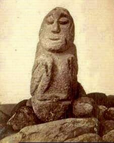 Patung Batu Arca Domas - Sumedang Press