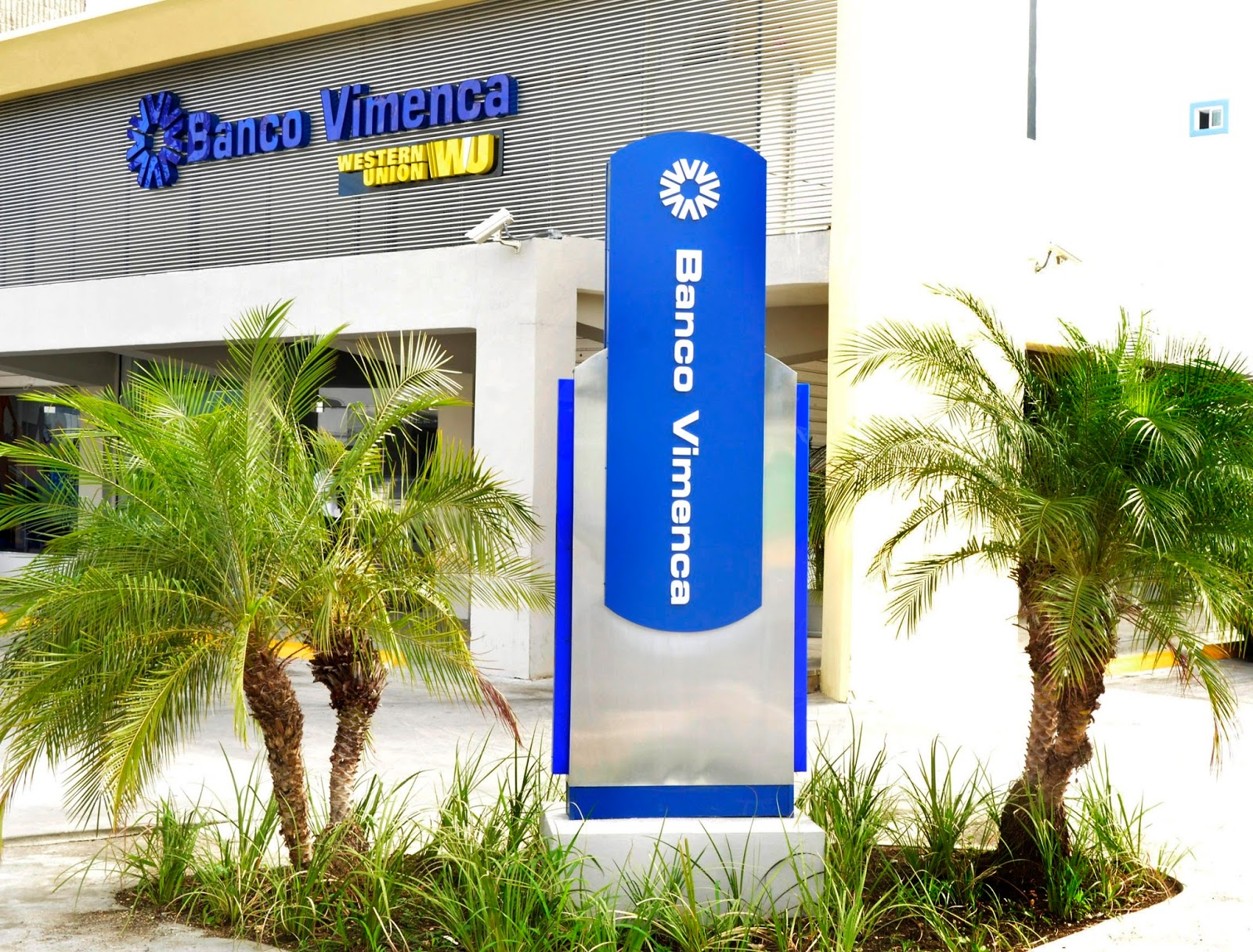 Banco Vimenca presenta renovado internet banking - Santiago Social