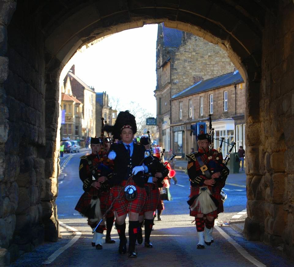 Northumbrian Gunner: March of the Tyneside Scottish - Alnwick