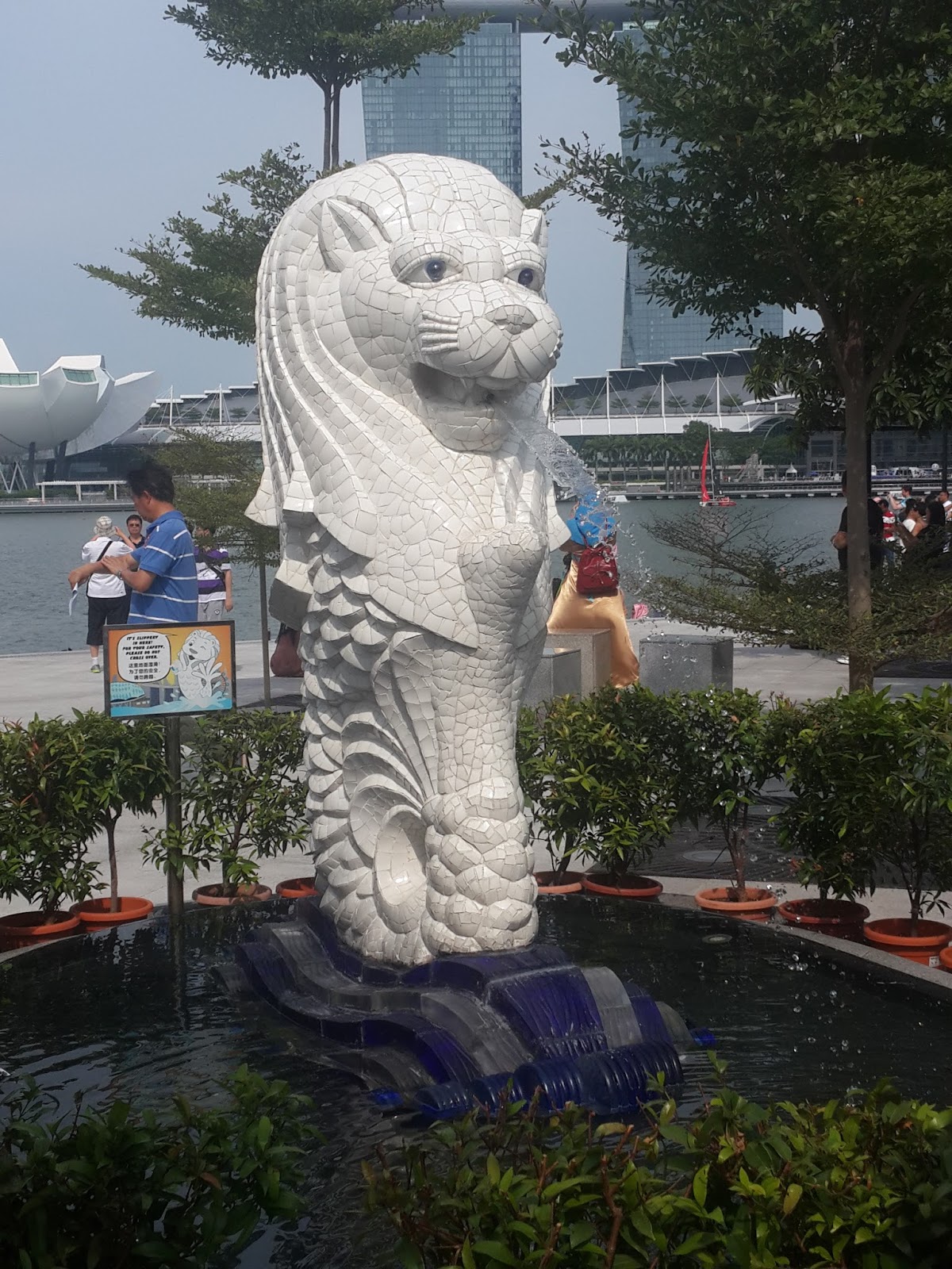 Interesting Corner of Me : Singapore Trip 2016: Merlion @ Merlion Park