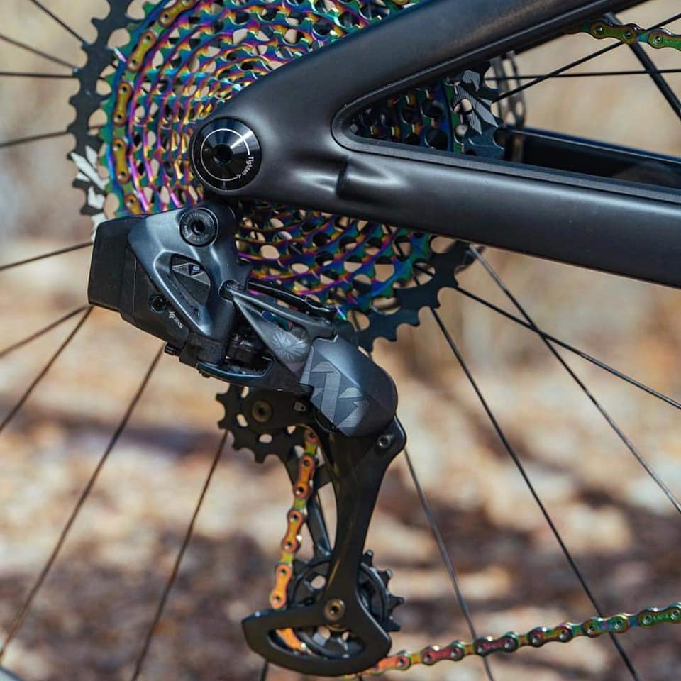 Nuevo SRAM Eagle AXS: un grupo de montaña electrónico, sin cables y ...