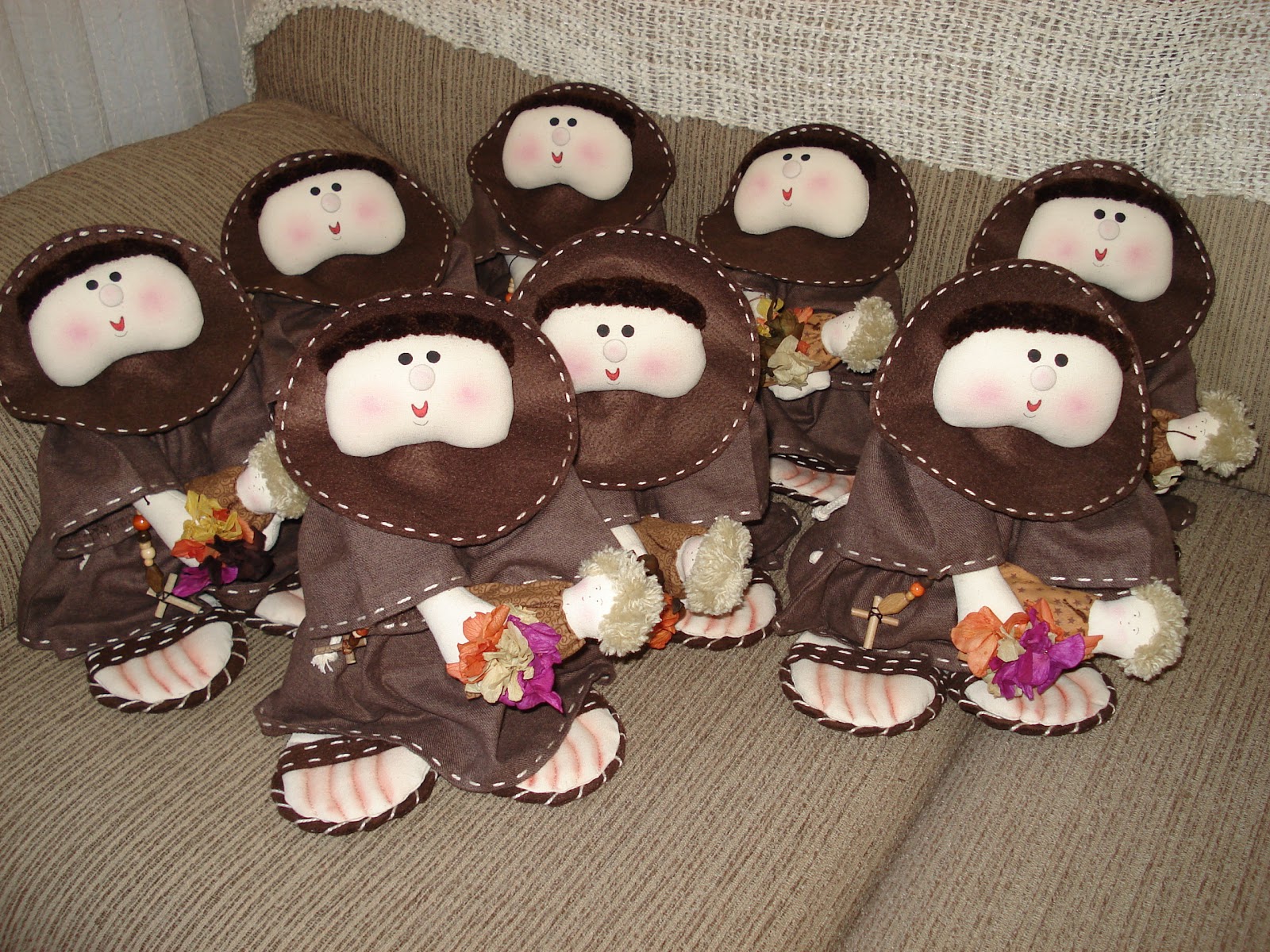 Boneco Santo Antonio de Pano com requinte e qualidade, boneco santo ...