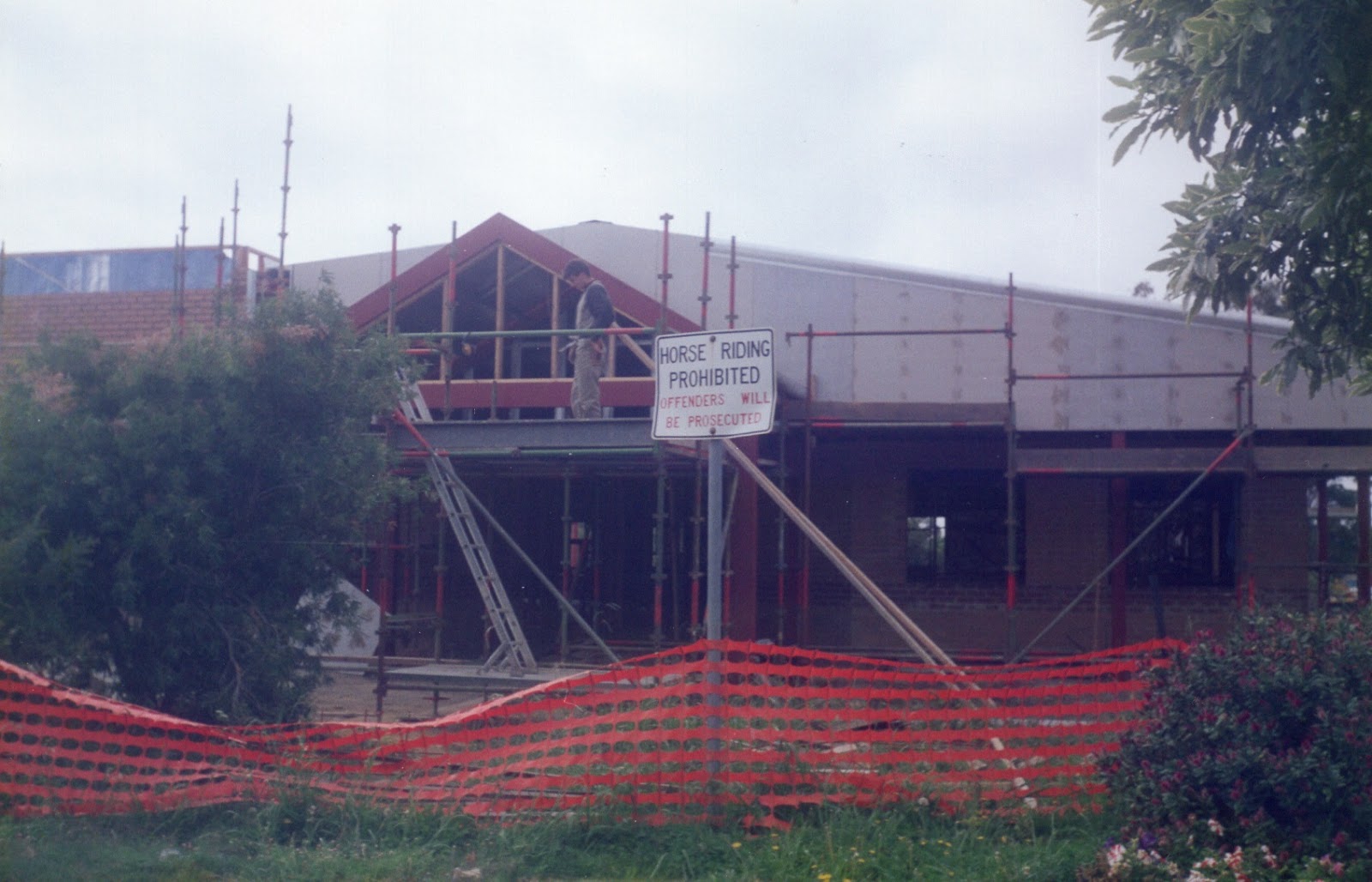 Casey Cardinia - links to our past: Construction of the Pakenham ...