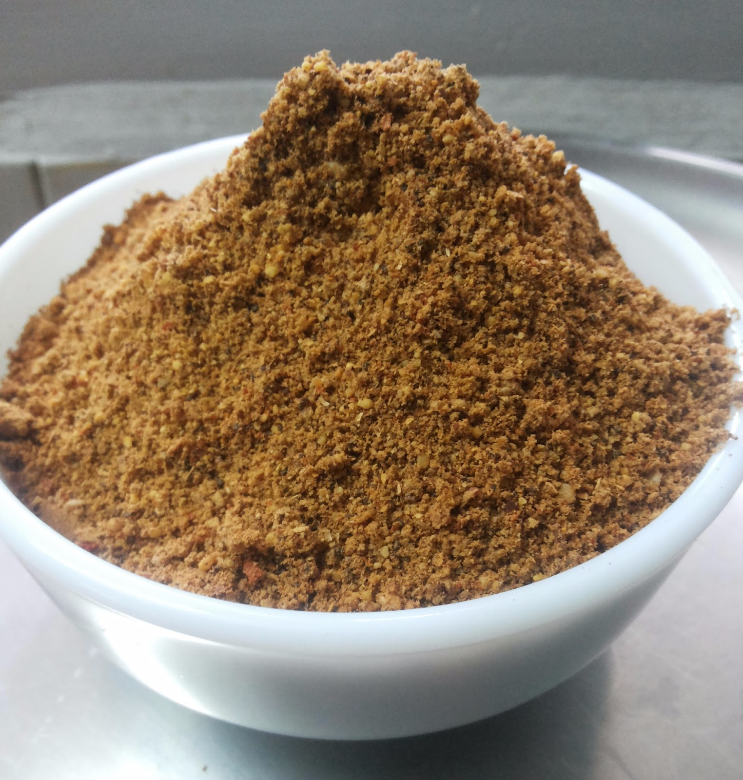 Eat Pray and Cook: Rasam Powder / Rasam Podi - Basics