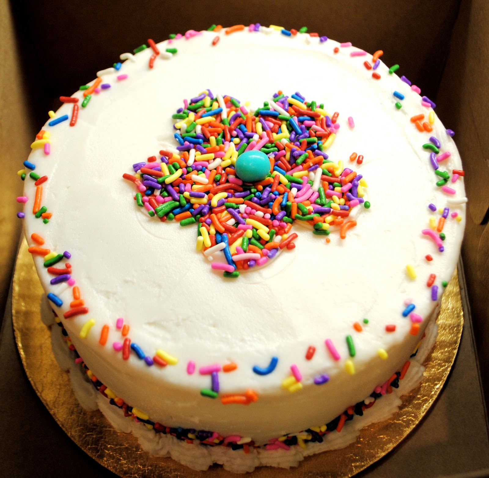 Sweet Treats by Michelle: Flower Sprinkle Cake