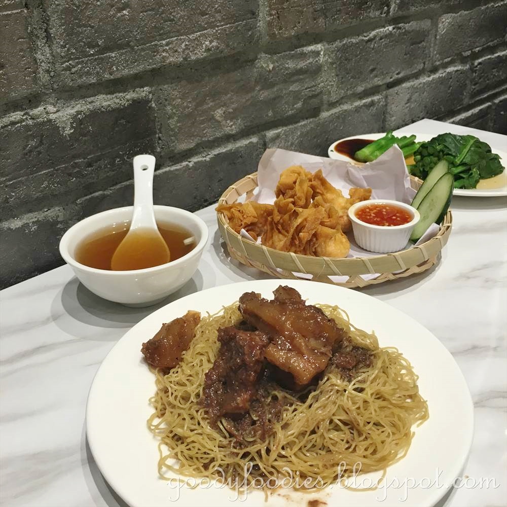 GoodyFoodies: Mak's Chee, Pavilion Elite, KL