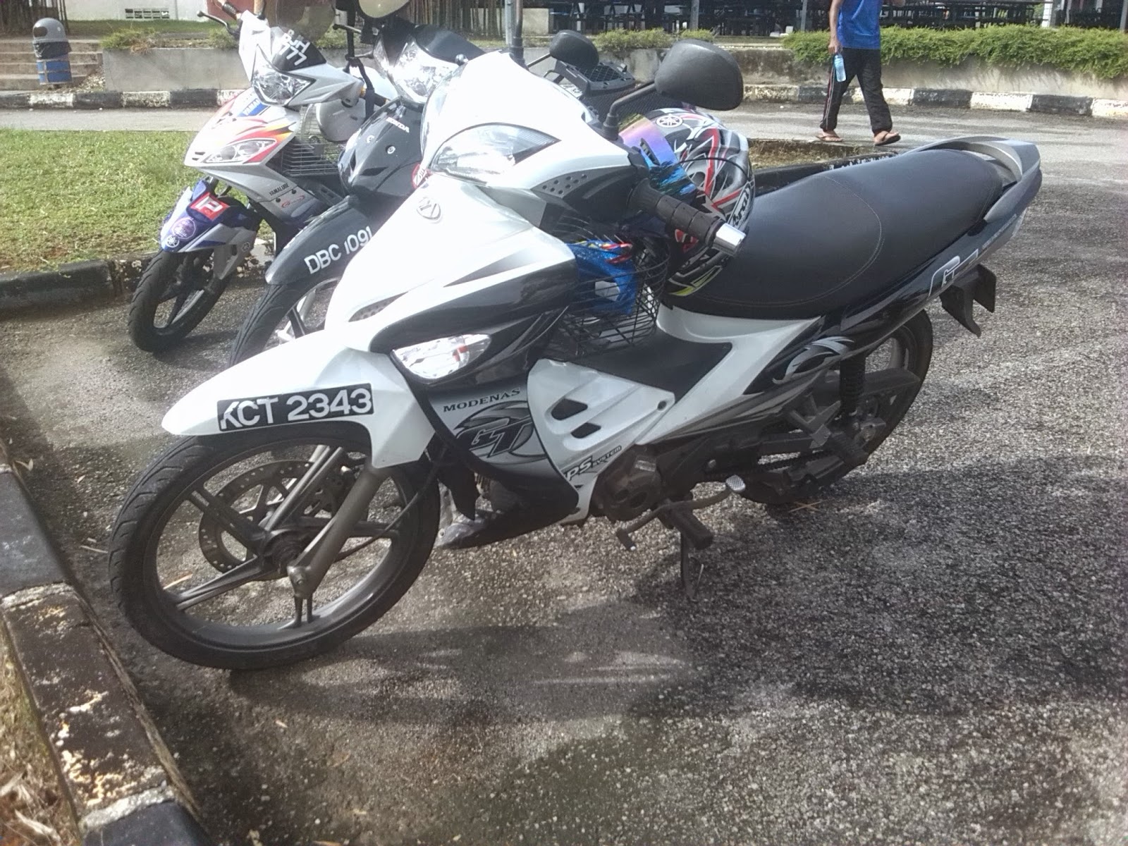 Modenas GT128