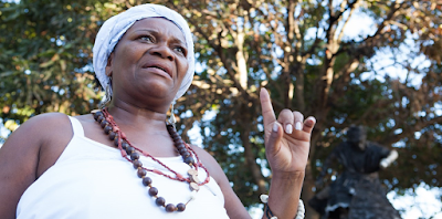 Umbanda UTHiS!: O que é Macumba?