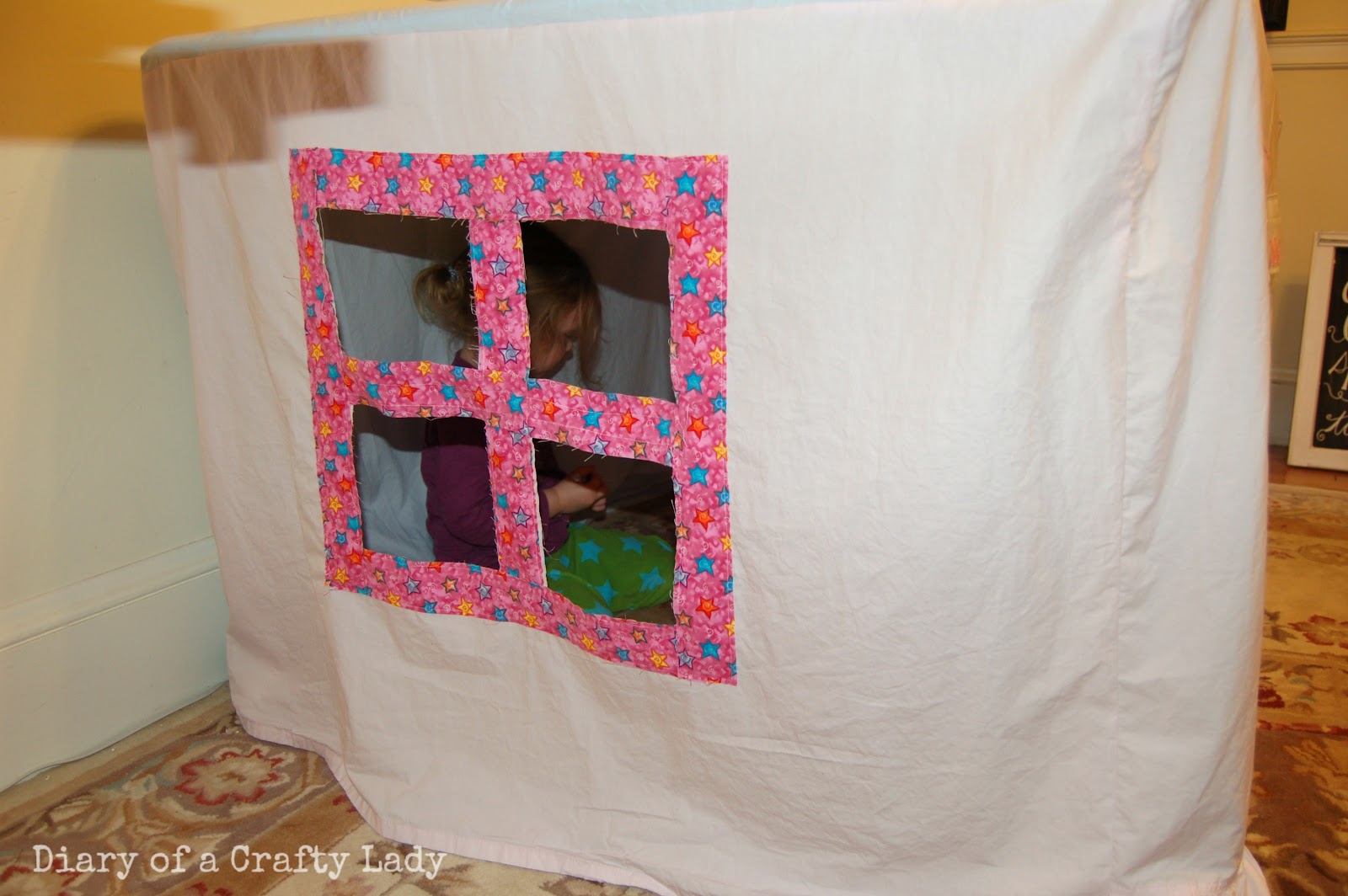 Diary of a Crafty Lady: Sheet Fort - Over the Table