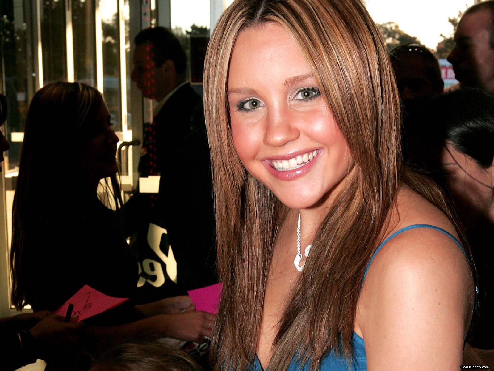Amanda Bynes hollywood star,Amanda Bynes hd wallpapers,Amanda Bynes ...