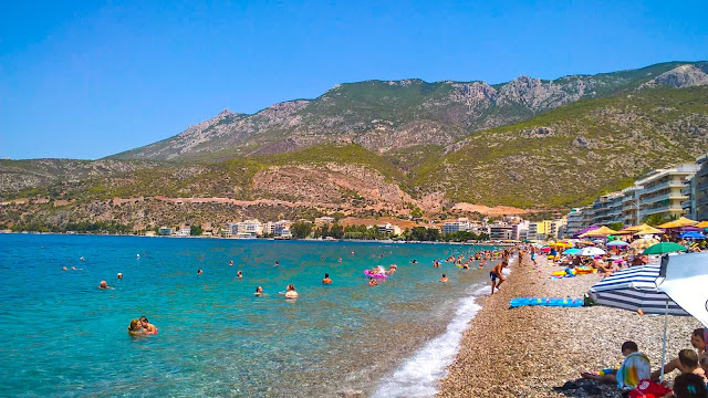 Secret Places of Greece: Loutraki