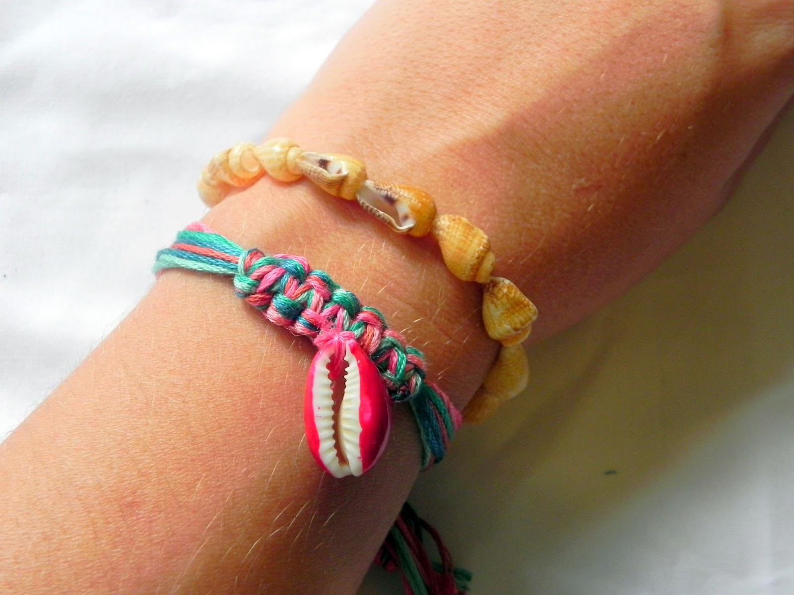 Smart n Snazzy: DIY ~ Shell Bracelets
