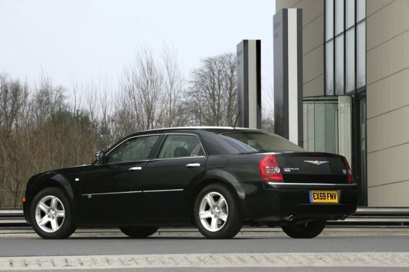 New Cars Update: 2010 Chrysler 300C
